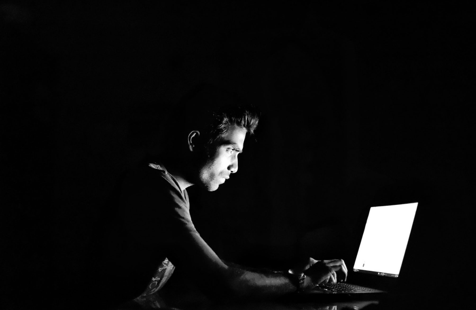 How to Protect Yourself from Remote Deposit Scams - Scam Detector