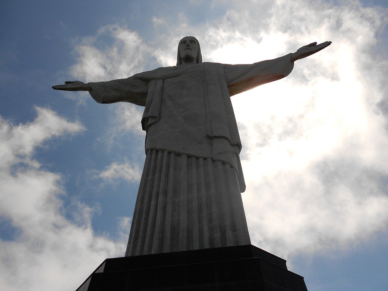 44 Scams To Avoid In Brazil - Scam Detector