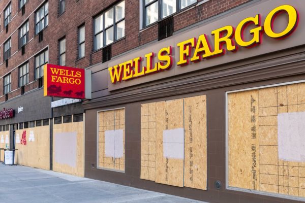 Wells Fargo Alert Text Scam (2021) - Scam Detector